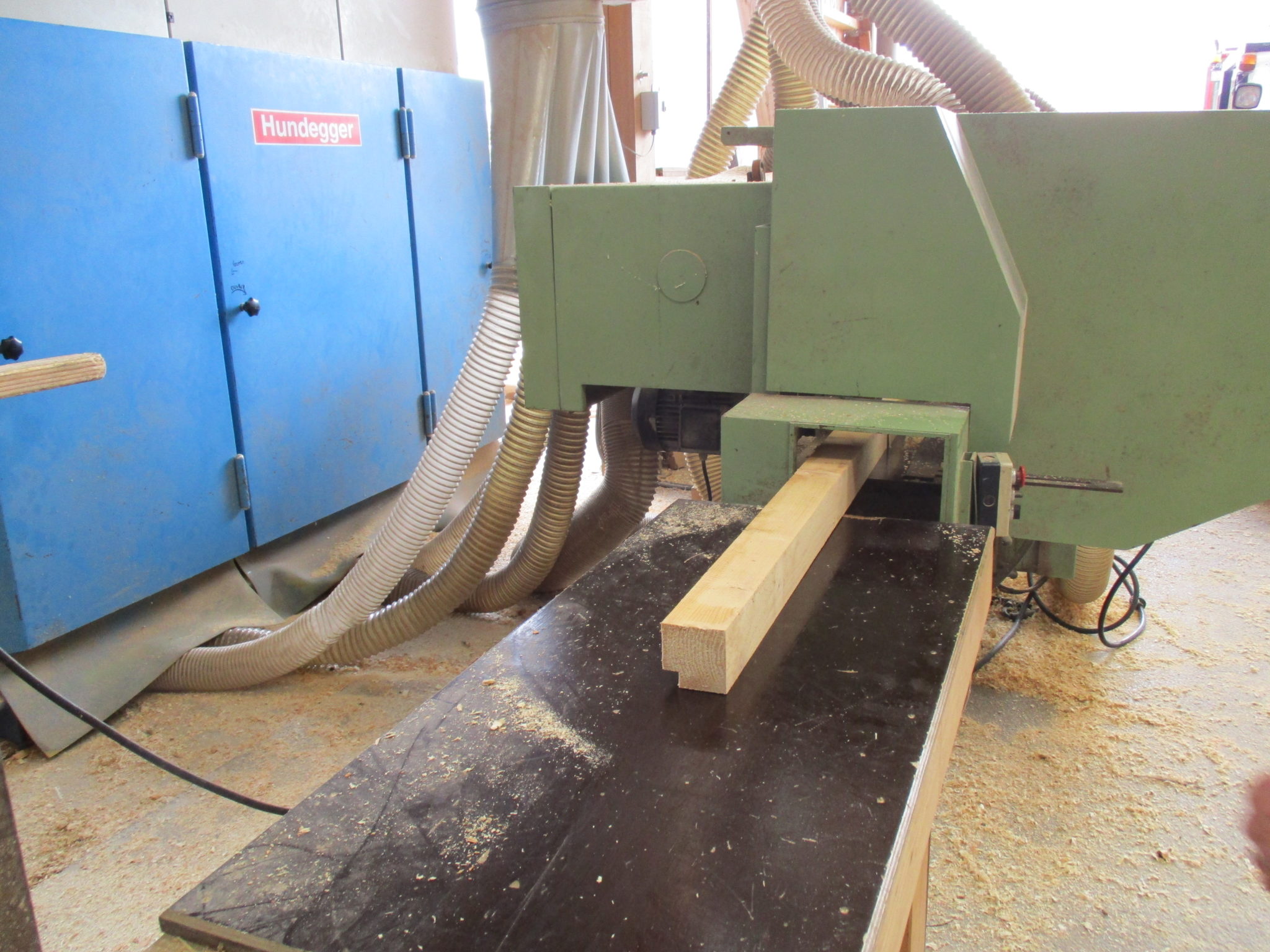 Rabotage du bois : une esthétique parfaite des produits de menuiserie ...